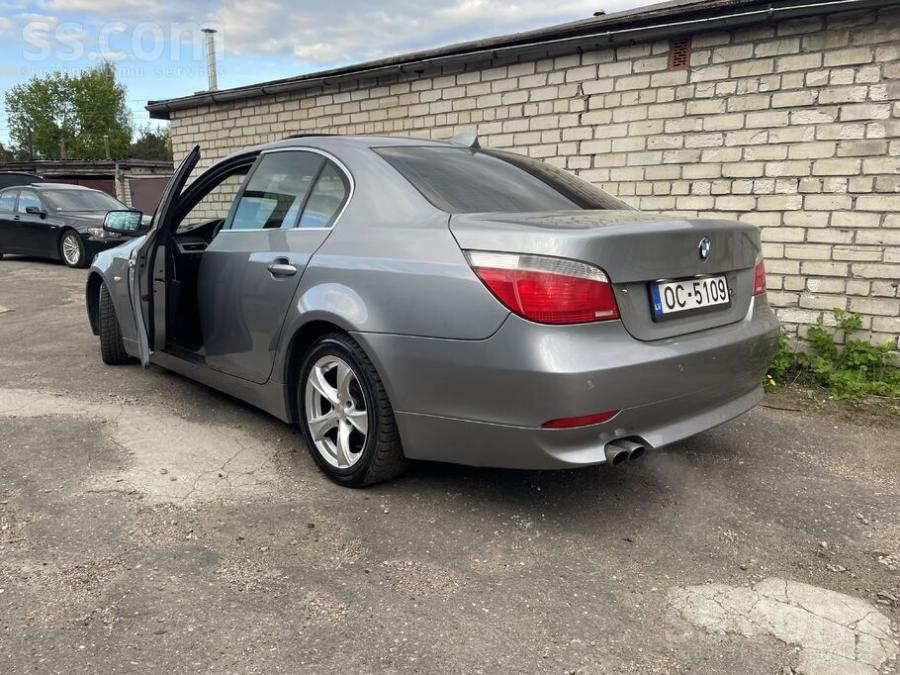 Grey BMW 525 2006 in Riga, with an engine capacity of 2.50 L and mileage of 426 thousand km for 1750 €, photo 7 on AUTOMOTO.COM.LV