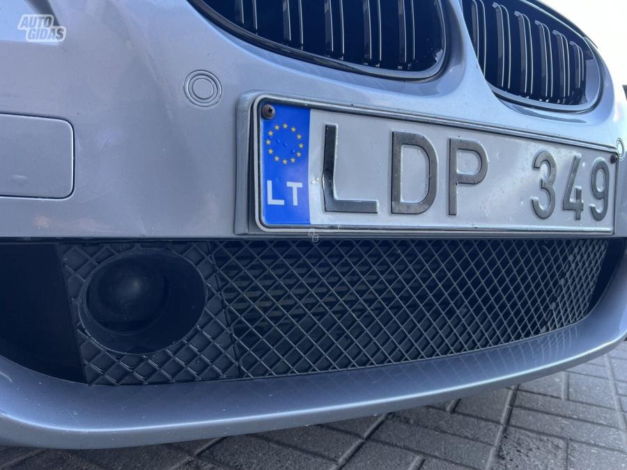 Pelēks BMW 525 2006 Viļņa, ar dzinēja tilpumu 2.50 L un nobraukumu 330 tūkst. km par 5300 €, foto 24 vietnē AUTOMOTO.COM.LV