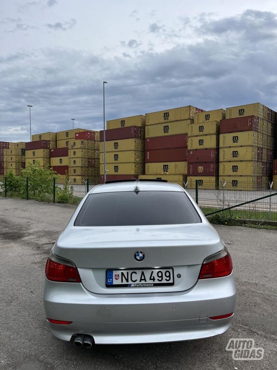 Pelēks BMW 525 2006 Klaipėda, ar dzinēja tilpumu 2.50 L un nobraukumu 372 tūkst. km par 2550 €, foto 5 vietnē AUTOMOTO.COM.LV