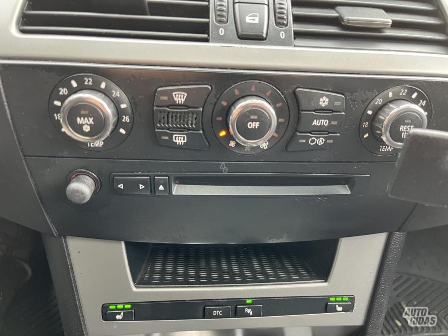 Pelēks BMW 525 2006 Klaipėda, ar dzinēja tilpumu 2.50 L un nobraukumu 372 tūkst. km par 2550 €, foto 13 vietnē AUTOMOTO.COM.LV