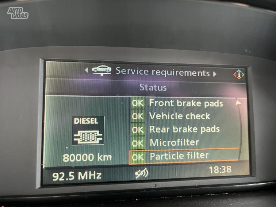 Pelēks BMW 525 2006 Klaipėda, ar dzinēja tilpumu 2.50 L un nobraukumu 372 tūkst. km par 2550 €, foto 16 vietnē AUTOMOTO.COM.LV