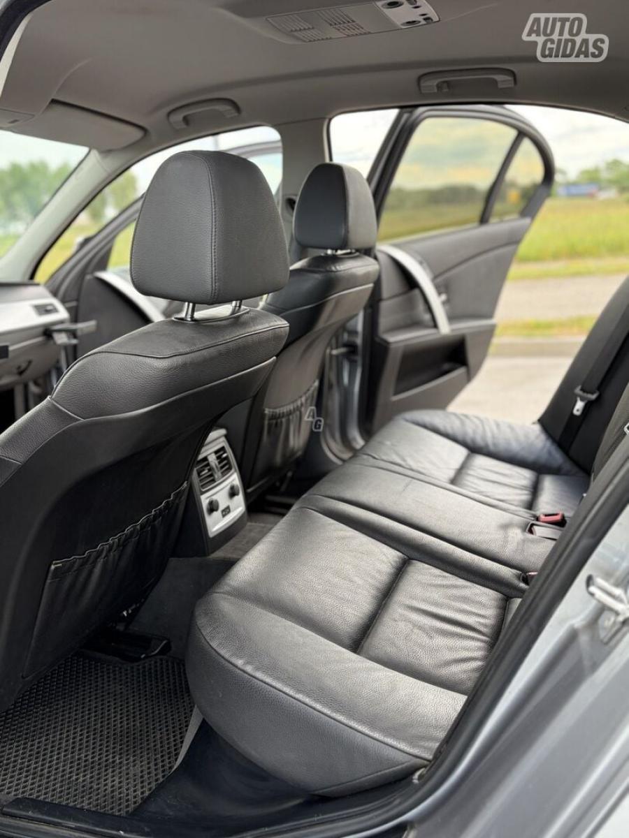 Pelēks BMW 525 2006 Klaipėda, ar dzinēja tilpumu 2.50 L un nobraukumu 297 tūkst. km par 4500 €, foto 13 vietnē AUTOMOTO.COM.LV