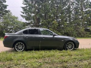 Grey BMW 525 2006 in Riga, with an engine capacity of 2.50 L and mileage of 286 thousand km for 3700 €, photo 4 on AUTOMOTO.COM.LV