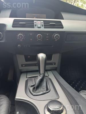 Grey BMW 525 2006 in Riga, with an engine capacity of 2.50 L and mileage of 286 thousand km for 3700 €, photo 9 on AUTOMOTO.COM.LV