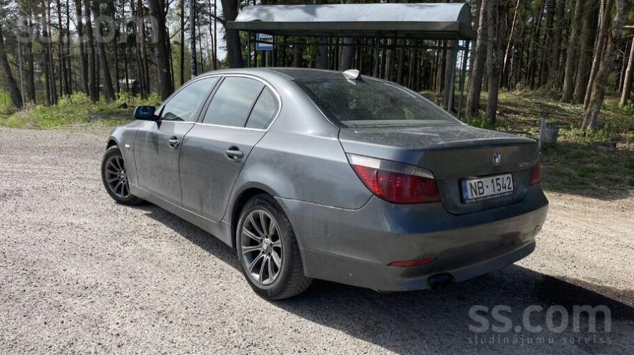 Grey BMW 525 2006 in Rezekne, with an engine capacity of 2.50 L and mileage of 361 thousand km for 2300 €, photo 4 on AUTOMOTO.COM.LV
