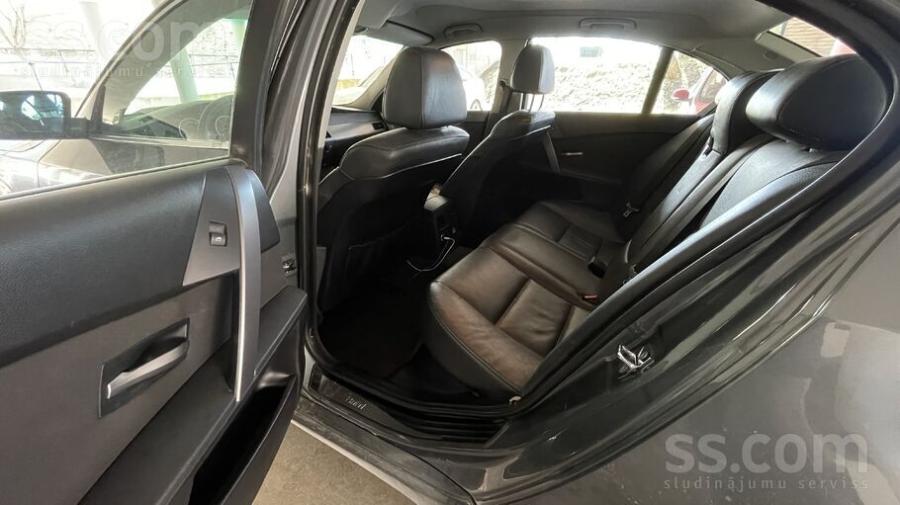 Grey BMW 525 2006 in Rezekne, with an engine capacity of 2.50 L and mileage of 361 thousand km for 2300 €, photo 6 on AUTOMOTO.COM.LV