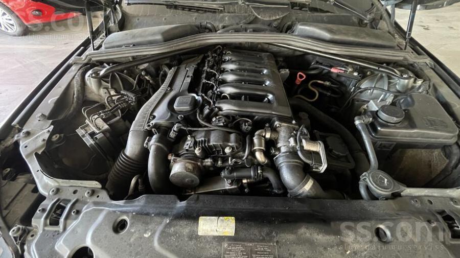 Grey BMW 525 2006 in Rezekne, with an engine capacity of 2.50 L and mileage of 361 thousand km for 2300 €, photo 10 on AUTOMOTO.COM.LV