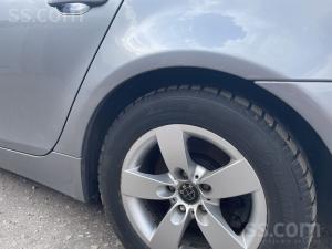 Pelēks BMW 525 2006 Rīga, ar dzinēja tilpumu 2.50 L un nobraukumu 426 tūkst. km par 2300 €, foto 6 vietnē AUTOMOTO.COM.LV