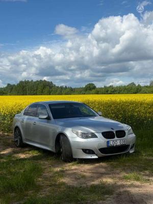 Grey BMW 525 2006 in Vilnius, with an engine capacity of 2.50 L and mileage of 472 thousand km for 3999 €, photo 9 on AUTOMOTO.COM.LV