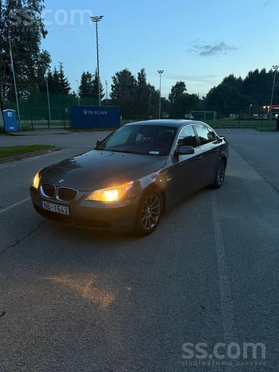 Pelēks BMW 525 2006 Bauska, ar dzinēja tilpumu 2.50 L un nobraukumu 365 tūkst. km par 2300 €, foto 3 vietnē AUTOMOTO.COM.LV