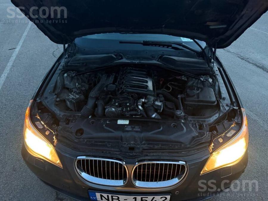 Pelēks BMW 525 2006 Bauska, ar dzinēja tilpumu 2.50 L un nobraukumu 365 tūkst. km par 2300 €, foto 7 vietnē AUTOMOTO.COM.LV