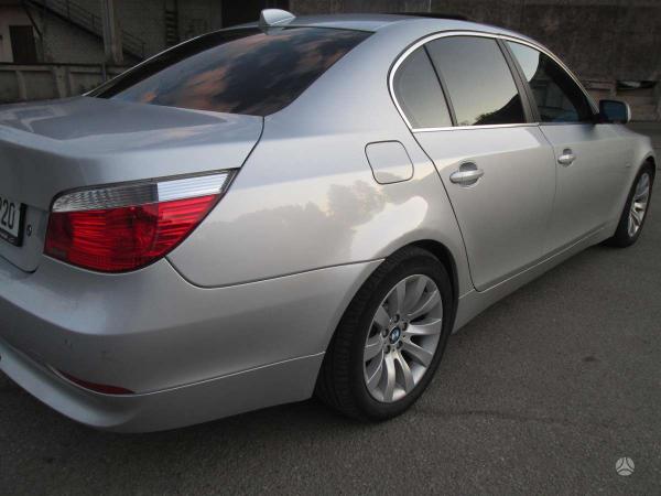 Grey BMW 525 2006 in Kelme, with an engine capacity of 2.50 L and mileage of 226 thousand km for 5400 €, photo 5 on AUTOMOTO.COM.LV