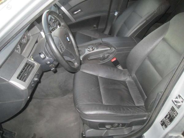 Grey BMW 525 2006 in Kelme, with an engine capacity of 2.50 L and mileage of 226 thousand km for 5400 €, photo 8 on AUTOMOTO.COM.LV