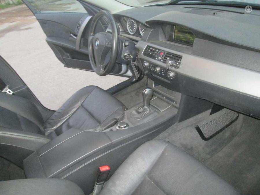 Pelēks BMW 525 2006 Kelmė, ar dzinēja tilpumu 2.50 L un nobraukumu 226 tūkst. km par 5400 €, foto 14 vietnē AUTOMOTO.COM.LV