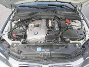 Pelēks BMW 525 2006 Kelmė, ar dzinēja tilpumu 2.50 L un nobraukumu 226 tūkst. km par 5400 €, foto 17 vietnē AUTOMOTO.COM.LV