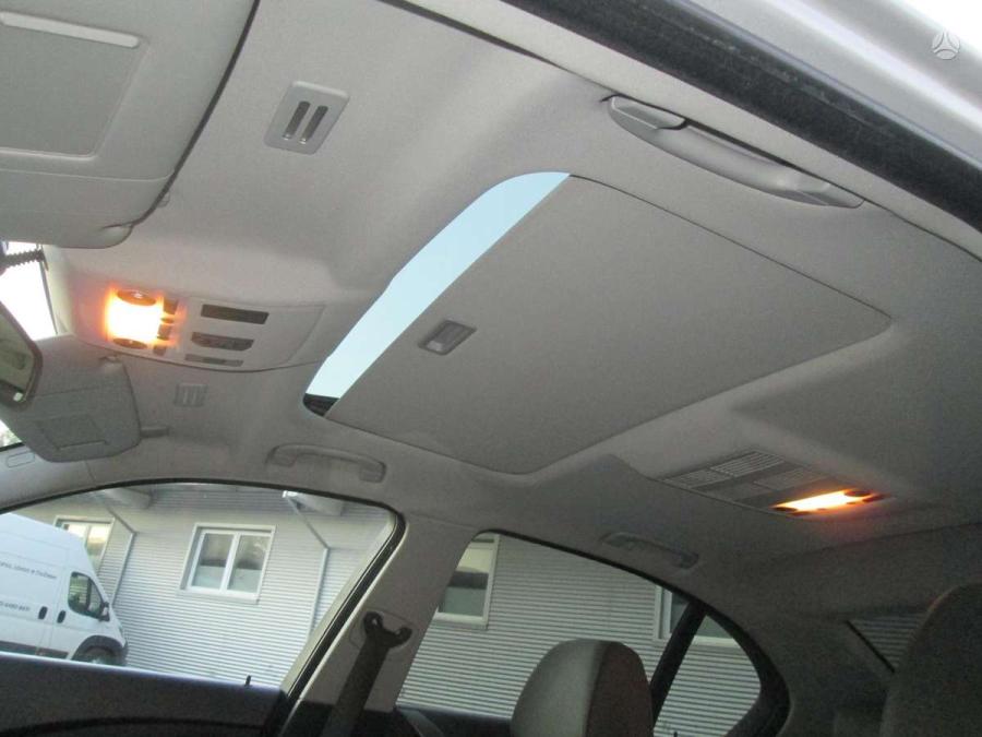 Pelēks BMW 525 2006 Kelmė, ar dzinēja tilpumu 2.50 L un nobraukumu 226 tūkst. km par 5400 €, foto 20 vietnē AUTOMOTO.COM.LV