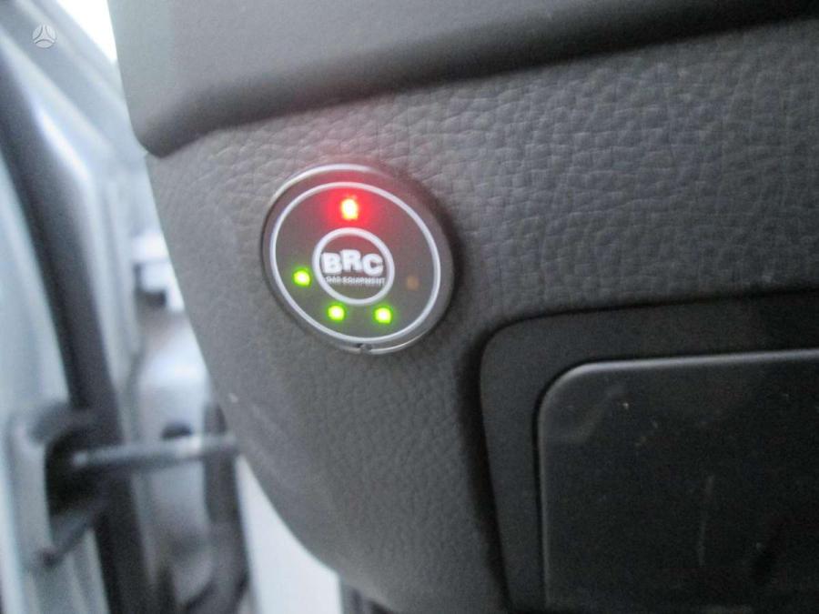 Pelēks BMW 525 2006 Kelmė, ar dzinēja tilpumu 2.50 L un nobraukumu 226 tūkst. km par 5400 €, foto 23 vietnē AUTOMOTO.COM.LV