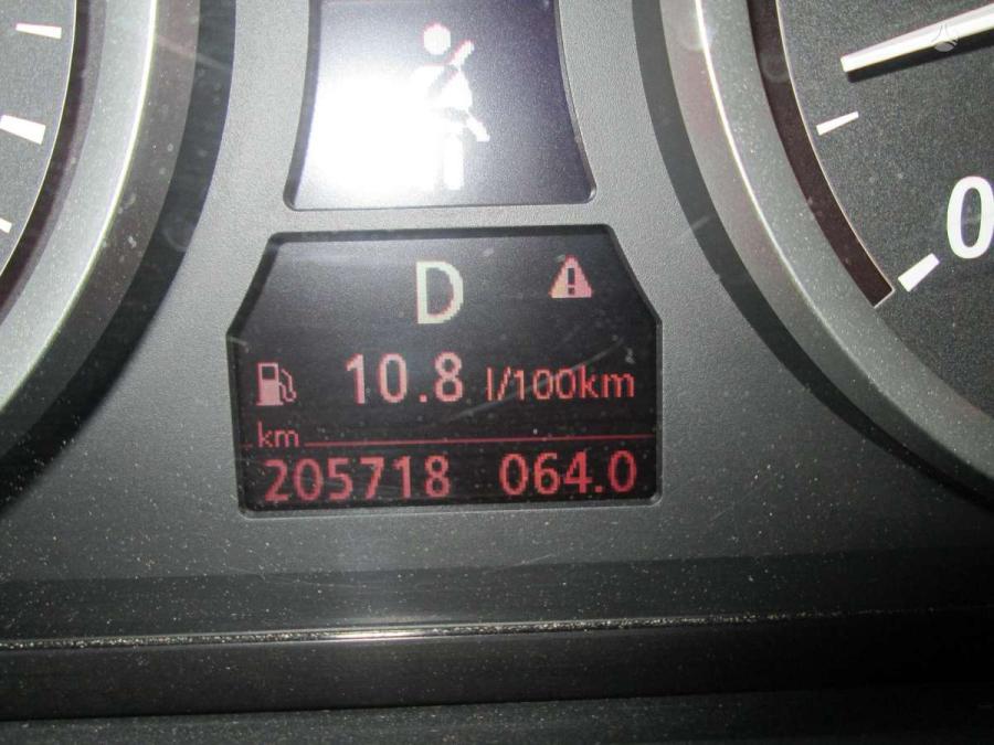 Pelēks BMW 525 2006 Kelmė, ar dzinēja tilpumu 2.50 L un nobraukumu 226 tūkst. km par 5400 €, foto 25 vietnē AUTOMOTO.COM.LV
