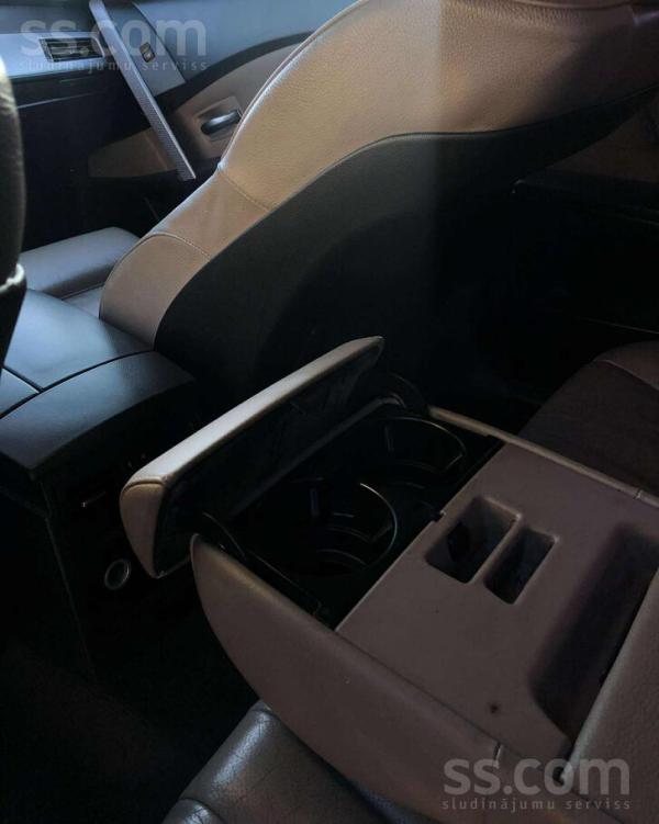 Grey BMW 525 2006 in Riga, with an engine capacity of 2.50 L and mileage of 376 thousand km for 4450 €, photo 9 on AUTOMOTO.COM.LV