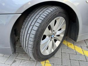Pelēks BMW 525 2006 Kauņa, ar dzinēja tilpumu 2.50 L un nobraukumu 291 tūkst. km par 4700 €, foto 9 vietnē AUTOMOTO.COM.LV