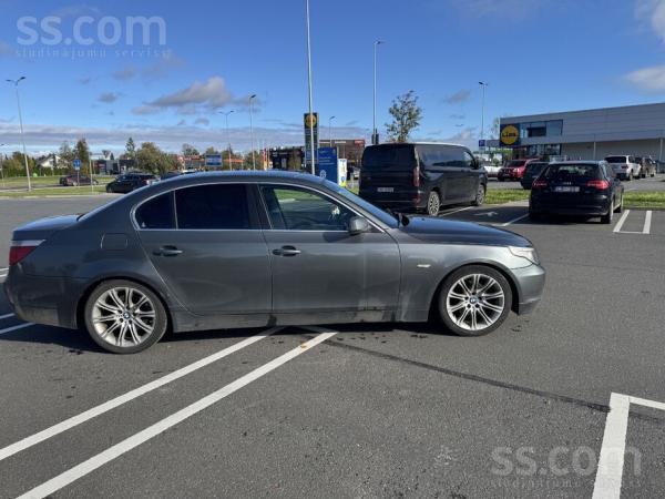 БМВ 525 2006 в Рига на AUTOMOTO.COM.LV Серый БМВ 525 2006 в Рига, объемом двигателя 2.50 л и пробегом 292 тыс. км за 2800 €, фото 10 на AUTOMOTO.COM.LV