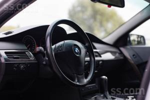 Grey BMW 525 2006 in Riga, with an engine capacity of 2.50 L and mileage of 364 thousand km for 4290 €, photo 13 on AUTOMOTO.COM.LV