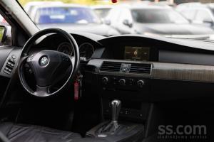Grey BMW 525 2006 in Riga, with an engine capacity of 2.50 L and mileage of 364 thousand km for 4290 €, photo 24 on AUTOMOTO.COM.LV