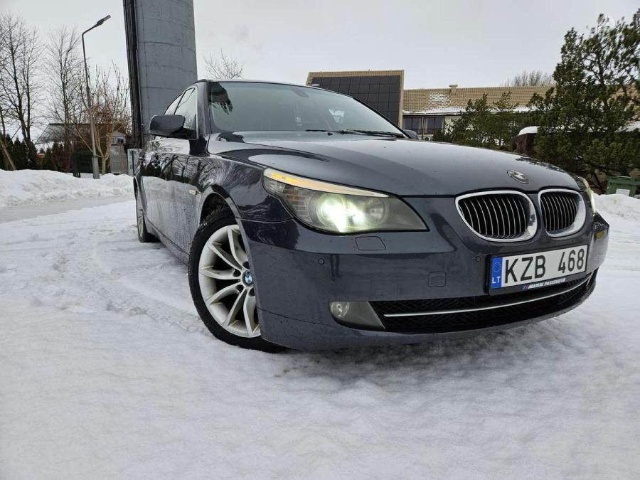 Grey BMW 525 2007 in Kretinga, with an engine capacity of 2.99 L and mileage of 480 thousand km for 3200 €, photo 1 on AUTOMOTO.COM.LV