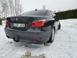 Grey BMW 525 2007 in Kretinga, with an engine capacity of 2.99 L and mileage of 480 thousand km for 3200 €, photo 2 on AUTOMOTO.COM.LV