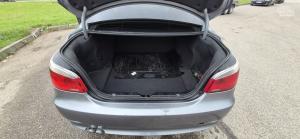 Grey BMW 525 2007 in Vilnius, with an engine capacity of 3.00 L and mileage of 430 thousand km for 5000 €, photo 7 on AUTOMOTO.COM.LV