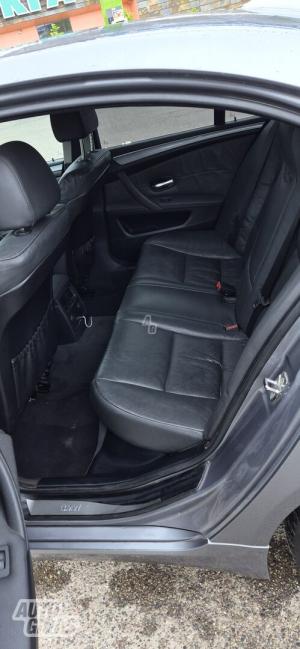 Grey BMW 525 2007 in Vilnius, with an engine capacity of 3.00 L and mileage of 430 thousand km for 5000 €, photo 11 on AUTOMOTO.COM.LV