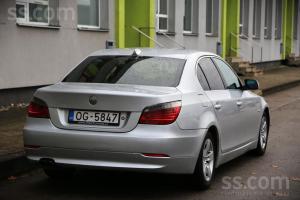 Grey BMW 525 2007 in Riga, with an engine capacity of 3.00 L and mileage of 405 thousand km for 4495 €, photo 7 on AUTOMOTO.COM.LV