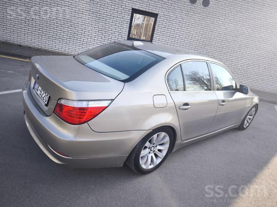 Grey BMW 525 2007 in Riga, with an engine capacity of 3.00 L and mileage of 328 thousand km for 6550 €, photo 5 on AUTOMOTO.COM.LV