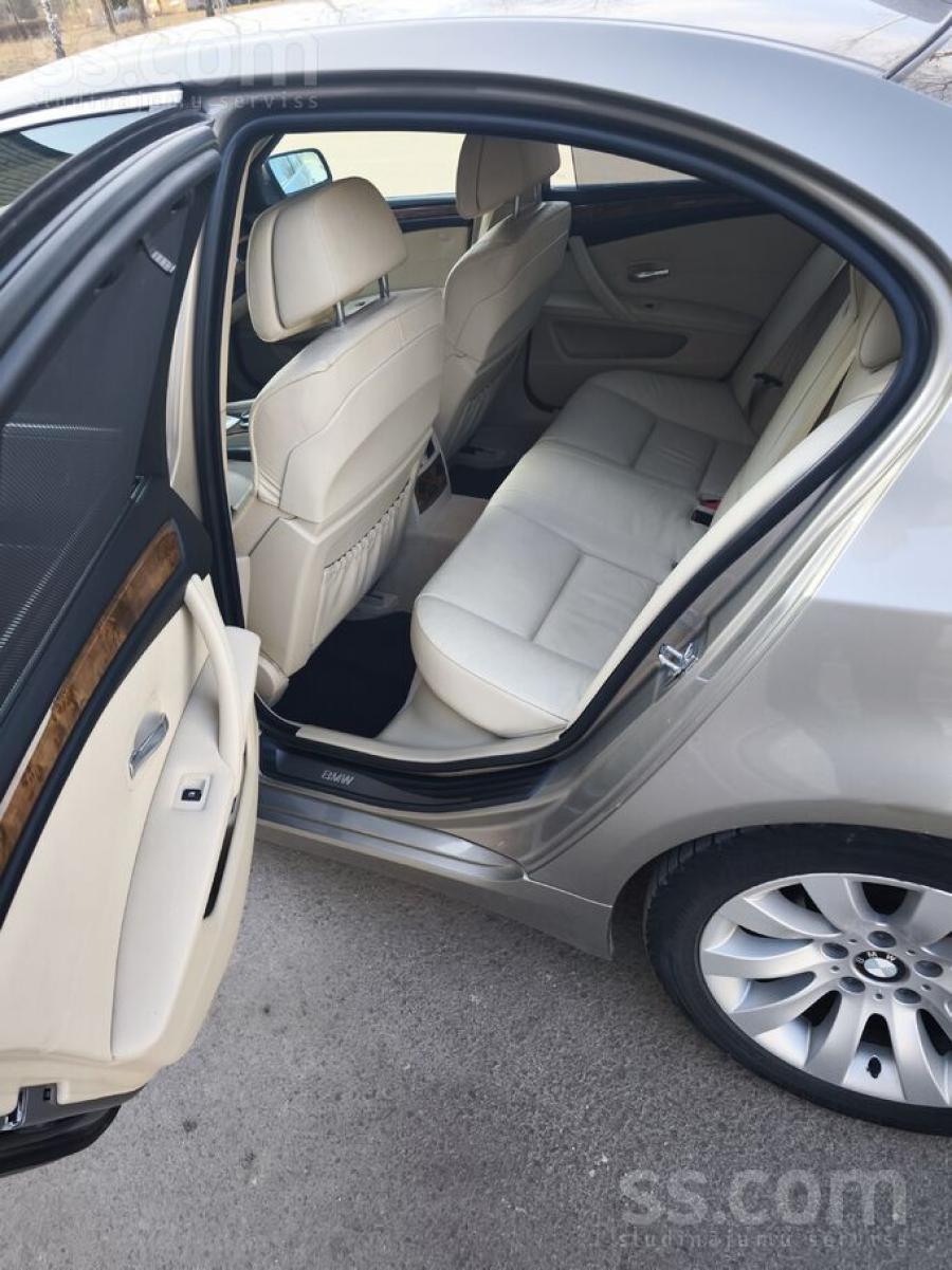 Grey BMW 525 2007 in Riga, with an engine capacity of 3.00 L and mileage of 328 thousand km for 6550 €, photo 8 on AUTOMOTO.COM.LV