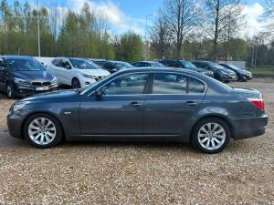 Grey BMW 525 2007 in Kuldiga, with an engine capacity of 3.00 L and mileage of 235 thousand km for 5390 €, photo 7 on AUTOMOTO.COM.LV