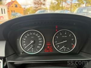 Grey BMW 525 2007 in Kuldiga, with an engine capacity of 3.00 L and mileage of 235 thousand km for 5390 €, photo 17 on AUTOMOTO.COM.LV
