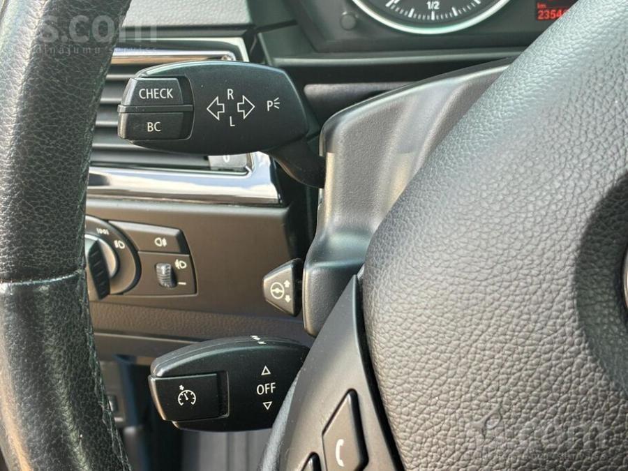 Grey BMW 525 2007 in Kuldiga, with an engine capacity of 3.00 L and mileage of 235 thousand km for 5390 €, photo 27 on AUTOMOTO.COM.LV