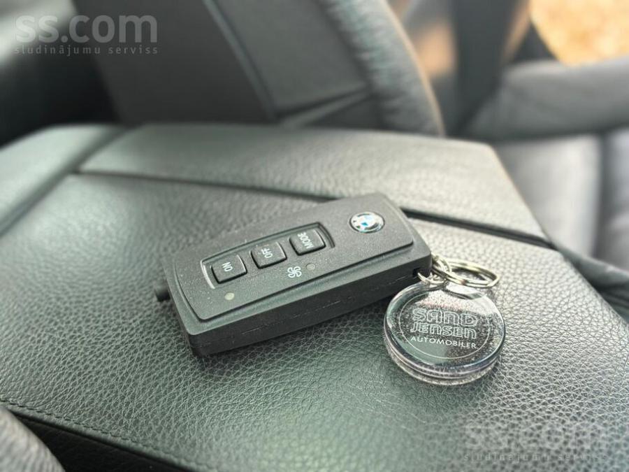 Grey BMW 525 2007 in Kuldiga, with an engine capacity of 3.00 L and mileage of 235 thousand km for 5390 €, photo 32 on AUTOMOTO.COM.LV
