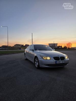 Grey BMW 525 2007 in Panevezys, with an engine capacity of 3.00 L and mileage of 467 thousand km for 3800 €, photo  on AUTOMOTO.COM.LV