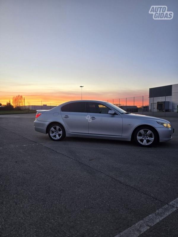 Pelēks BMW 525 2007 Panevēža, ar dzinēja tilpumu 3.00 L un nobraukumu 467 tūkst. km par 3700 €, foto 3 vietnē AUTOMOTO.COM.LV