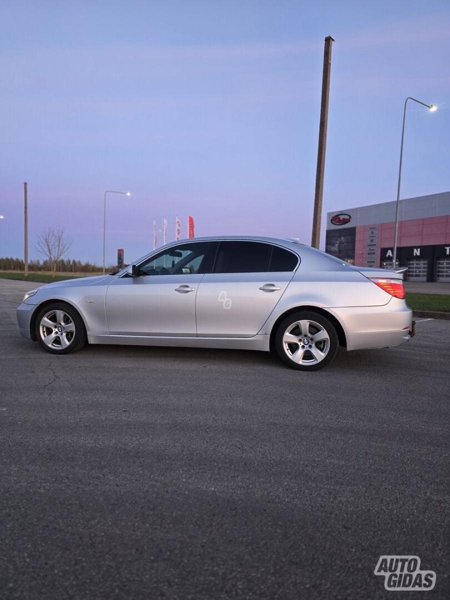 Grey BMW 525 2007 in Panevezys, with an engine capacity of 3.00 L and mileage of 467 thousand km for 3800 €, photo 7 on AUTOMOTO.COM.LV