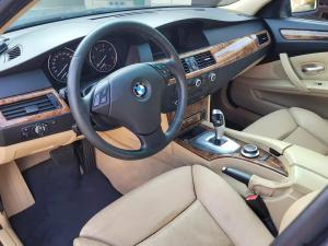 Grey BMW 525 2007 in Saldus, with an engine capacity of 3.00 L and mileage of 371 thousand km for 6300 €, photo 8 on AUTOMOTO.COM.LV