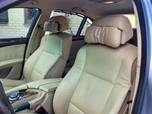 Grey BMW 525 2007 in Saldus, with an engine capacity of 3.00 L and mileage of 371 thousand km for 6300 €, photo 12 on AUTOMOTO.COM.LV