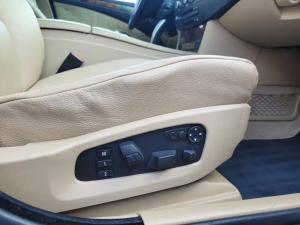 Grey BMW 525 2007 in Saldus, with an engine capacity of 3.00 L and mileage of 371 thousand km for 6300 €, photo 17 on AUTOMOTO.COM.LV