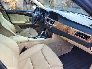 Grey BMW 525 2007 in Saldus, with an engine capacity of 3.00 L and mileage of 371 thousand km for 6300 €, photo 18 on AUTOMOTO.COM.LV