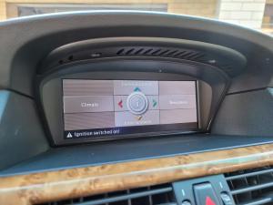 Grey BMW 525 2007 in Saldus, with an engine capacity of 3.00 L and mileage of 371 thousand km for 6300 €, photo 20 on AUTOMOTO.COM.LV
