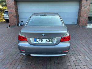 Grey BMW 525 2007 in Kaunas, with an engine capacity of 2.99 L and mileage of 246 thousand km for 2500 €, photo 6 on AUTOMOTO.COM.LV