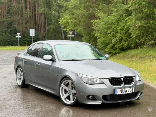 Серый БМВ 525 2007 в Радвилишкис, объемом двигателя 2.99 л и пробегом 284 тыс. км за 6750 €, фото 1 на AUTOMOTO.COM.LV