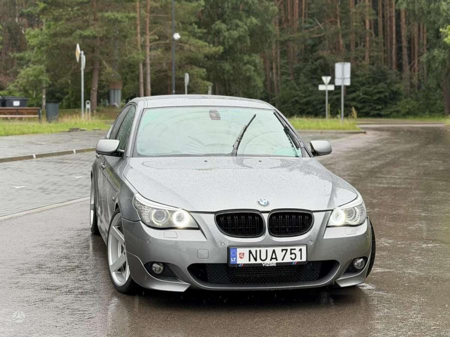 Grey BMW 525 2007 in Radviliskis, with an engine capacity of 2.99 L and mileage of 284 thousand km for 6750 €, photo 4 on AUTOMOTO.COM.LV
