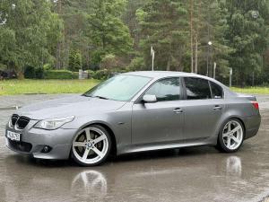 Grey BMW 525 2007 in Radviliskis, with an engine capacity of 2.99 L and mileage of 284 thousand km for 6750 €, photo 9 on AUTOMOTO.COM.LV